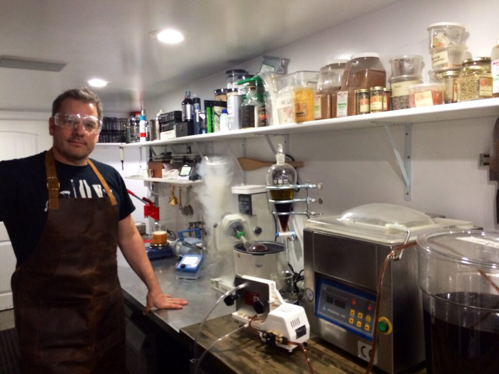 How Bars Are Using High-Tech Equipment To Make Better Drinks