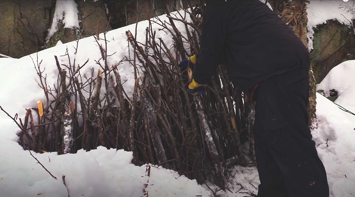 Three ways to build a winter survival shelter | Popular Science