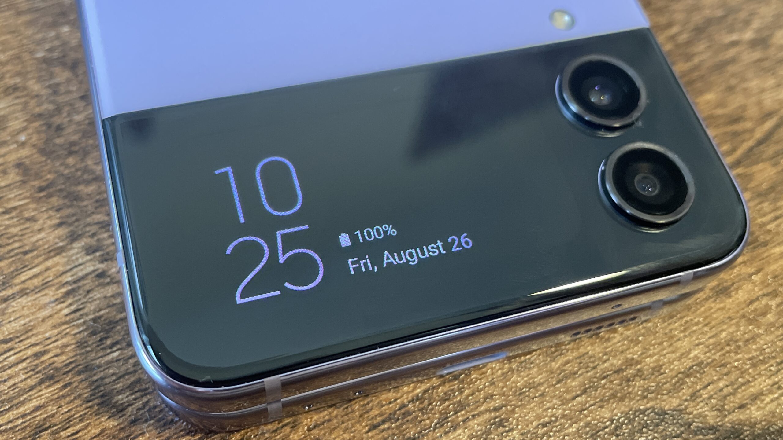 Samsung Galaxy Z Flip4 review: Powerful vibes | Popular Science