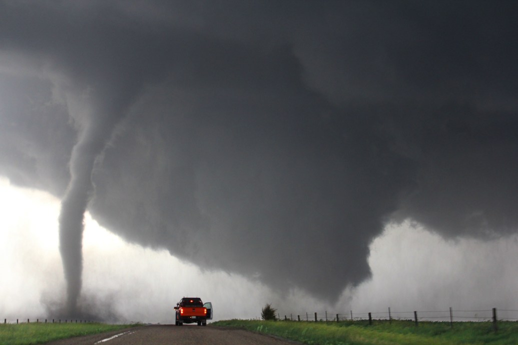 How to stop a tornado in 3 ways | Popular Science