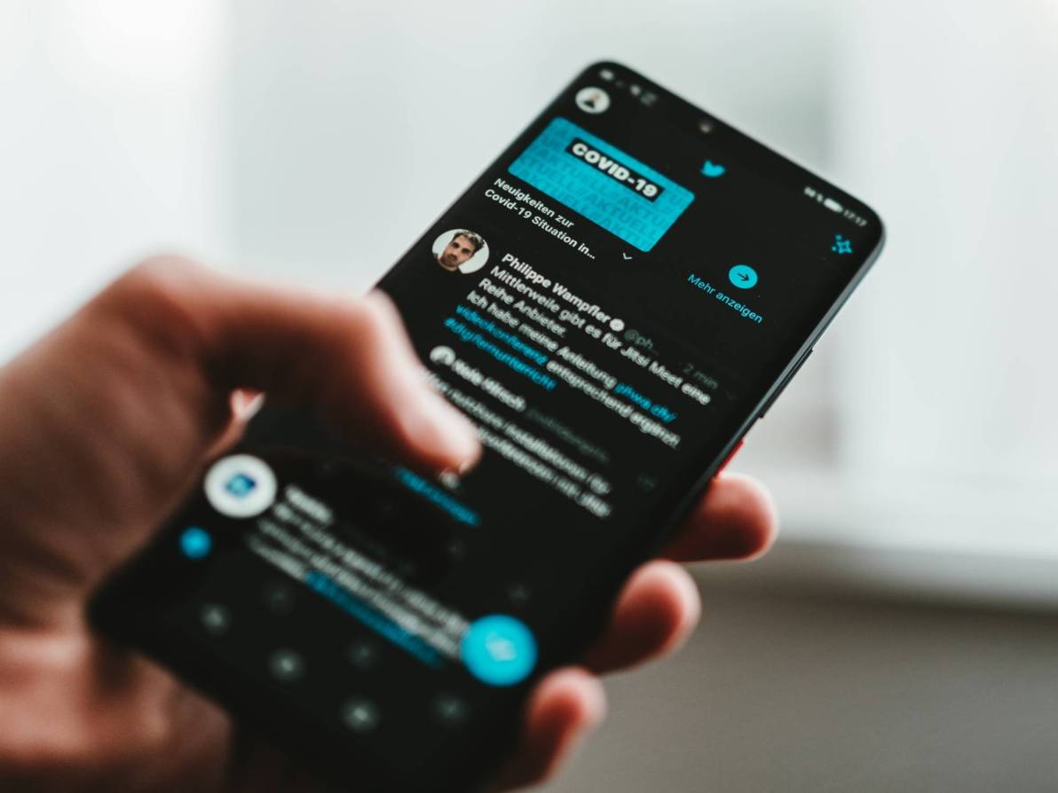 11 Twitter bots that will make the most of your timeline | Popular Science