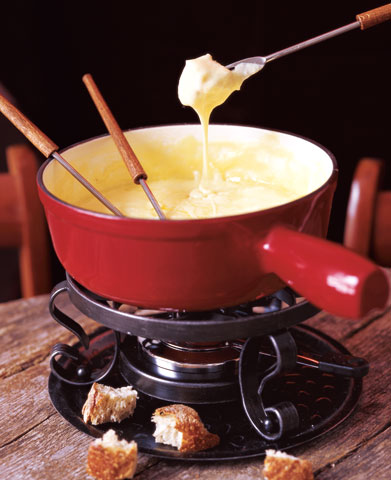 The scientific way to make perfectly creamy fondue