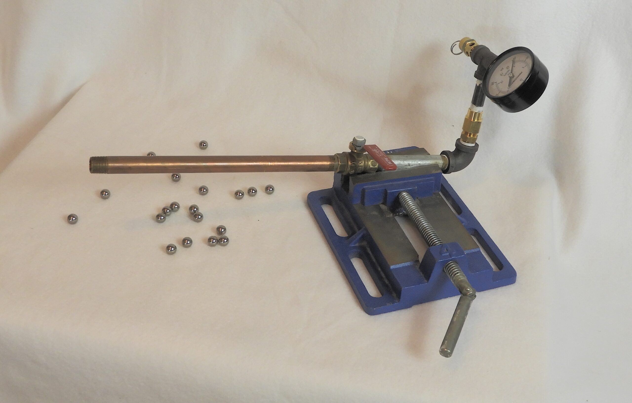 How to build a steam-powered cannon invented by Da Vinci