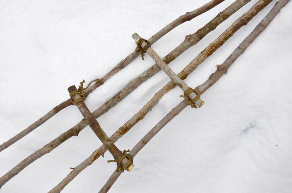 How to build snowshoes on the fly—and 4 other tips for surviving deep snow