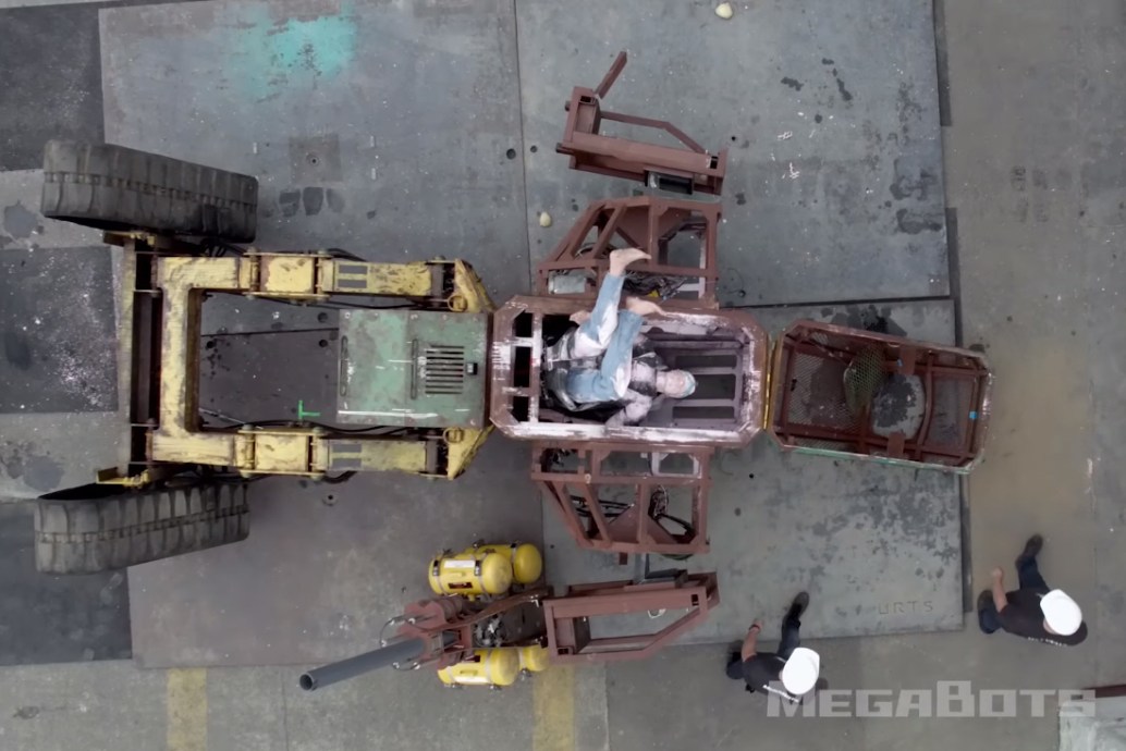 This Robotic Flight Simulator Is A New Tool For Training Pilots