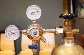 How To Make Your Own Home Drink Carbonation System