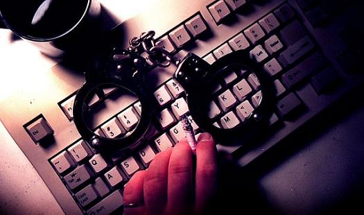 Why Legal Experts Say It's Okay To Kill A Civilian Hacker In Cyber Warfare