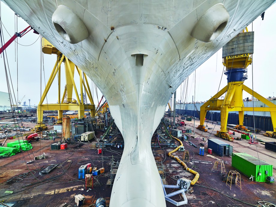 In photos: where Navy warships are built