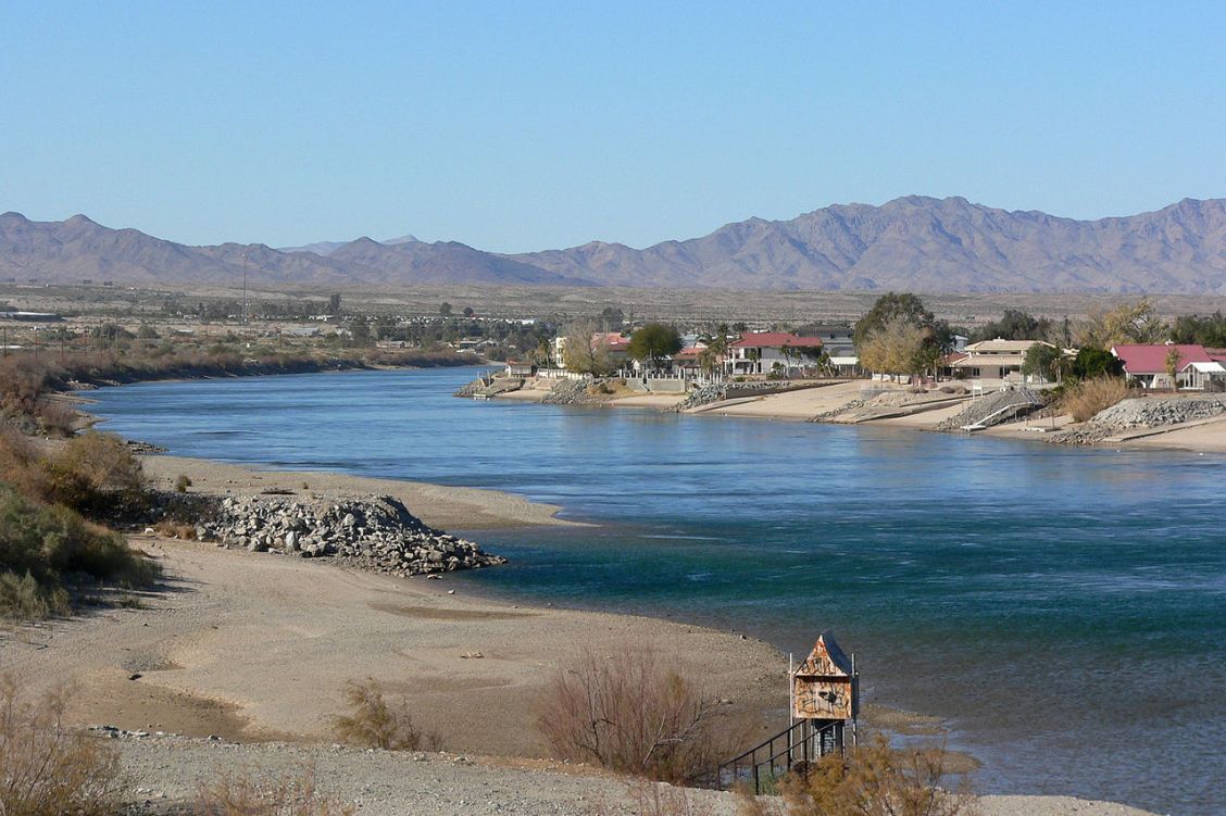 How does Los Angeles get its water?