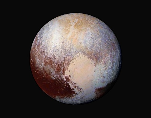 This is what it would look like to land on Pluto