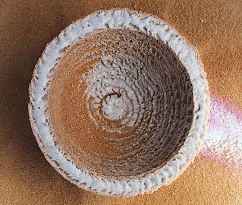 A 3-D Printer That Uses the Sun to Create Glass Objects Out of Sand