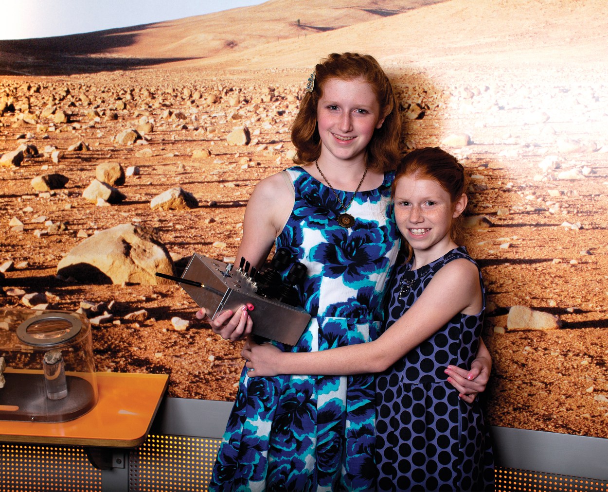 A Family Built This Museum-Quality Curiosity Rover