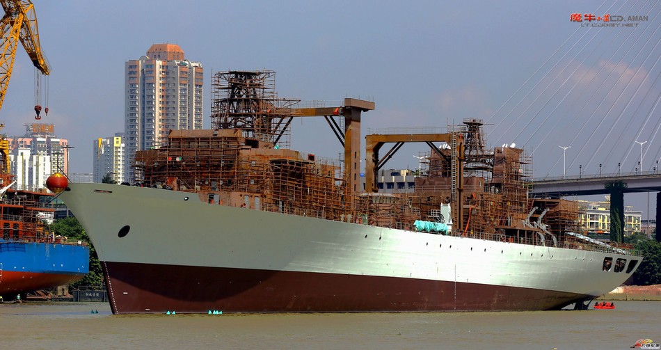 A New Naval Oil Tanker Will Help China's Navy go Blue Water