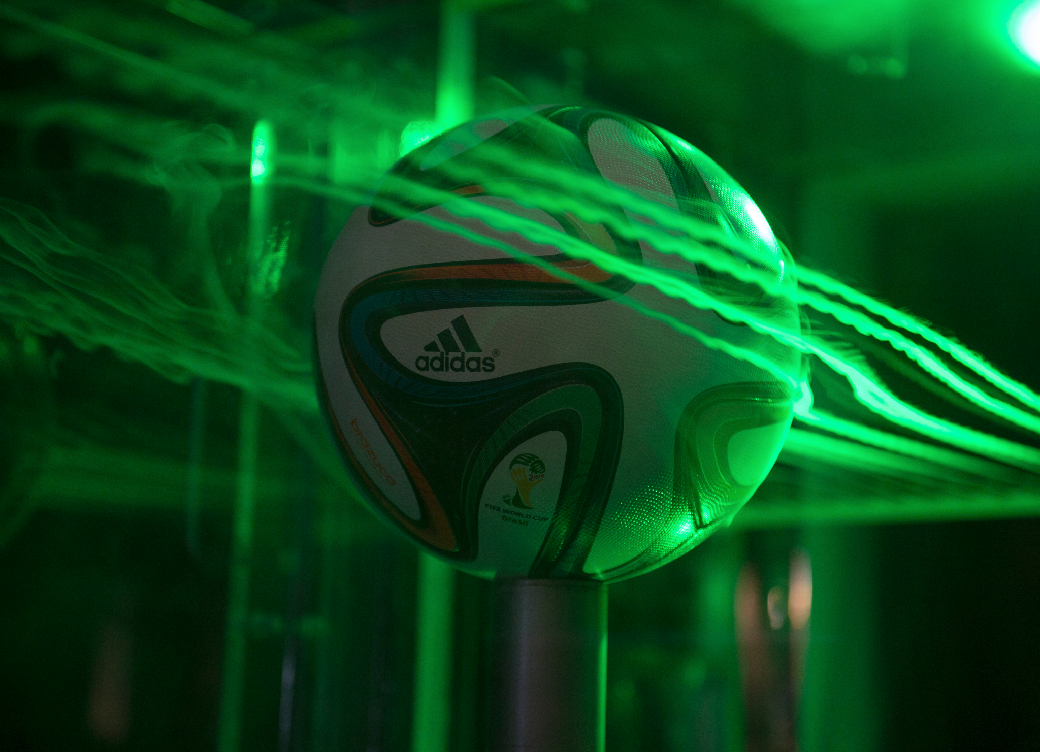 The Aerodynamics Of The World Cup Soccer Ball, In GIFs