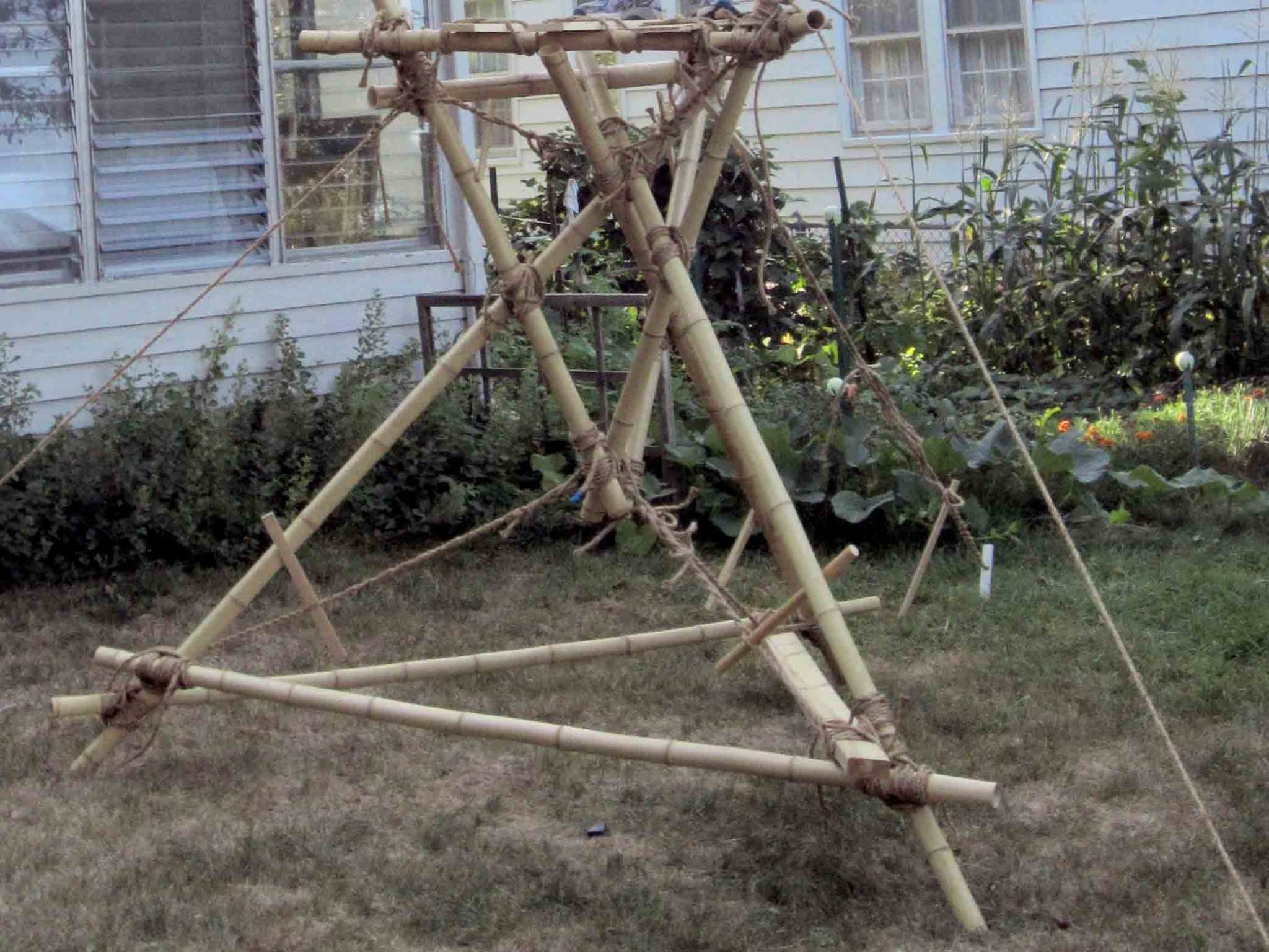 How to build an hourglass watchtower