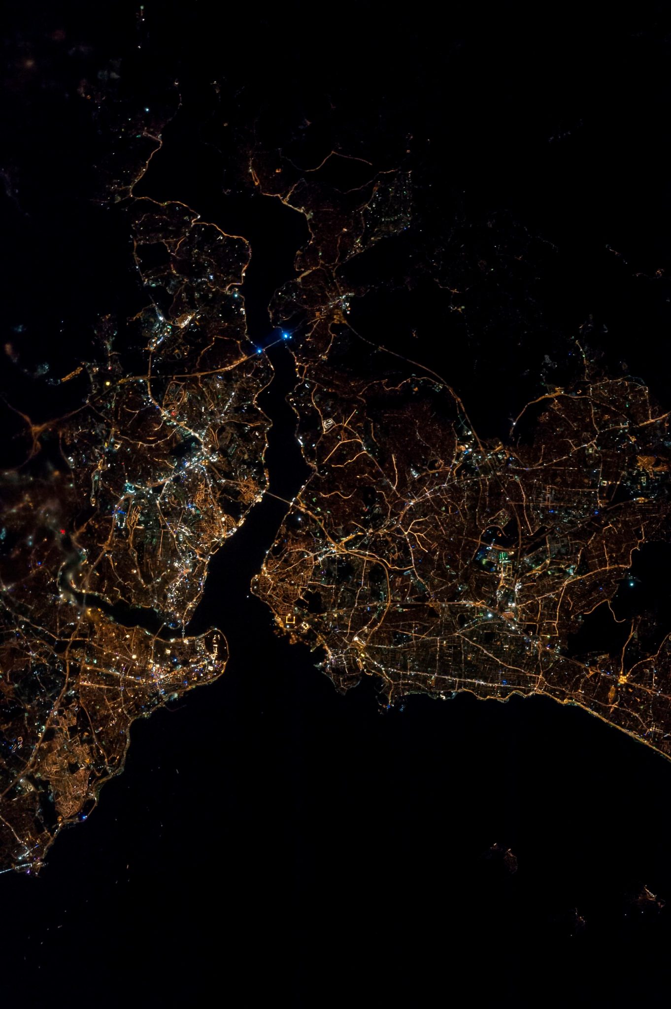 10 incredible space photos from astronaut Don Pettit's new book