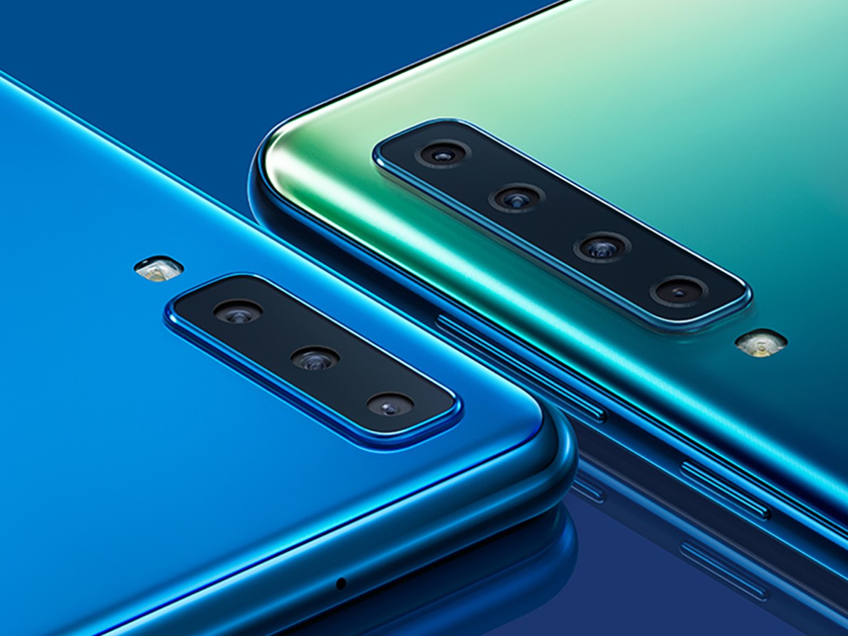 The extra lenses in your smartphone's camera, explained