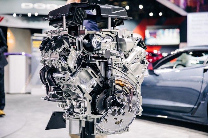 The Hellephant engine will cram 1,000 horsepower into your car—if you ...