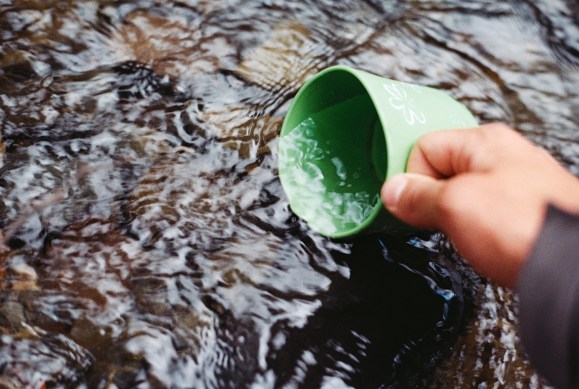 Survive the great outdoors by making your own drinkable water