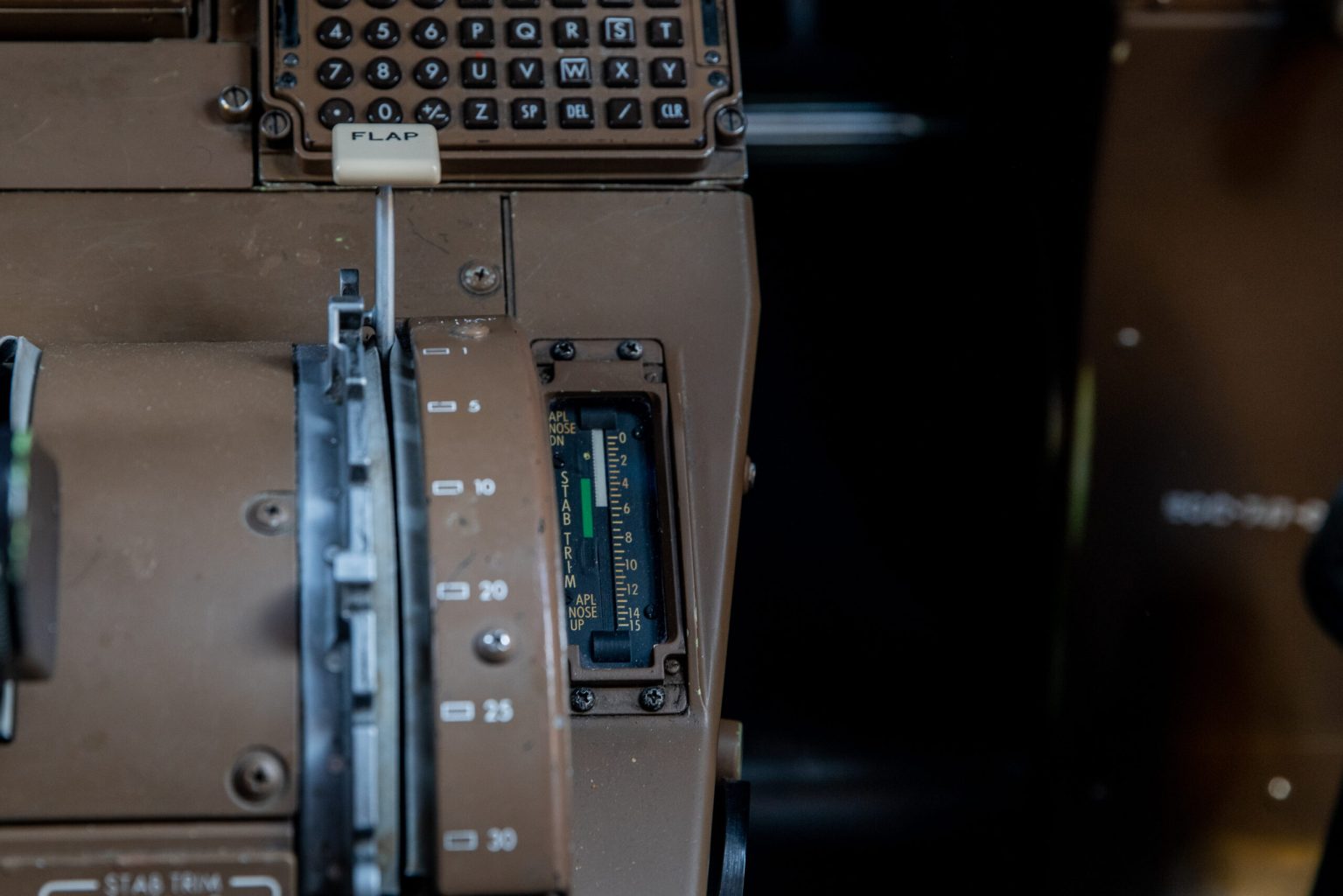 Explore the gauges, levers, and history of a 747′s iconic cockpit