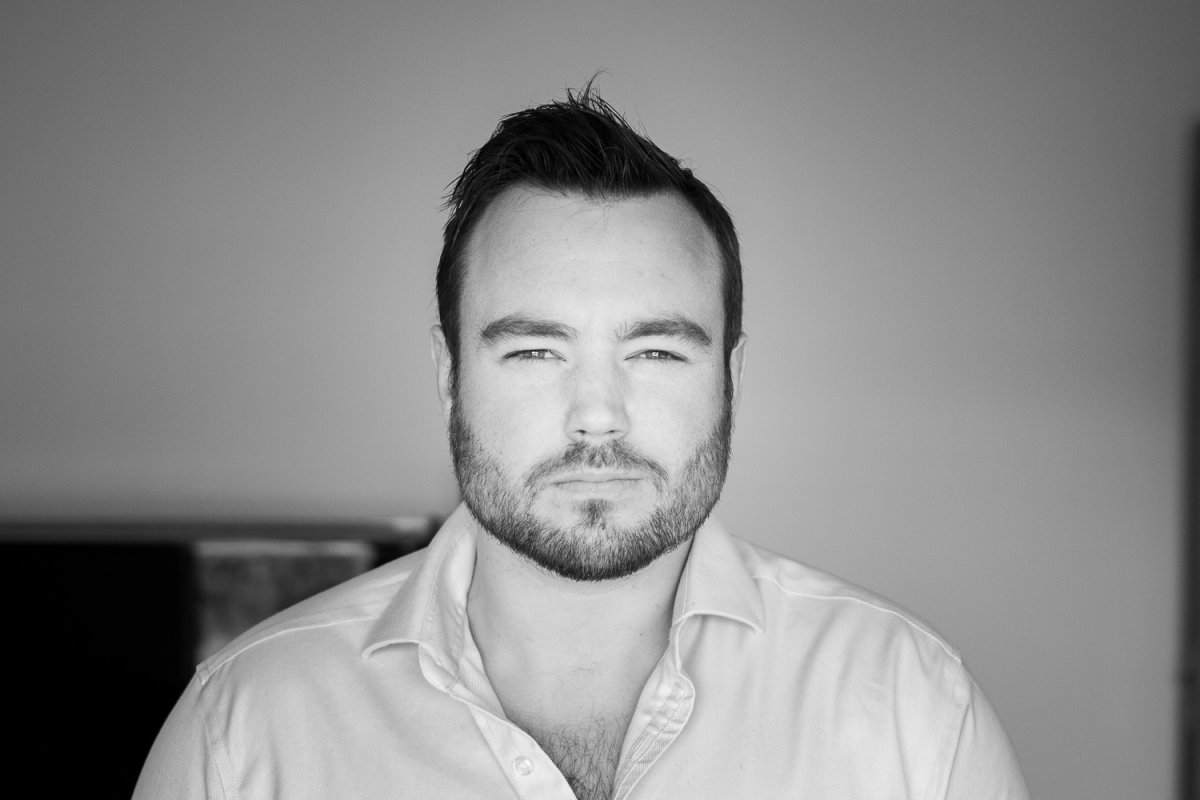 Make every photo a potential profile pic by learning how to pose