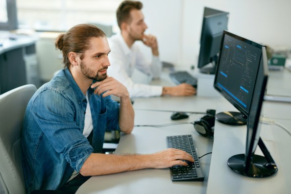How to add a second screen to your computer | Popular Science