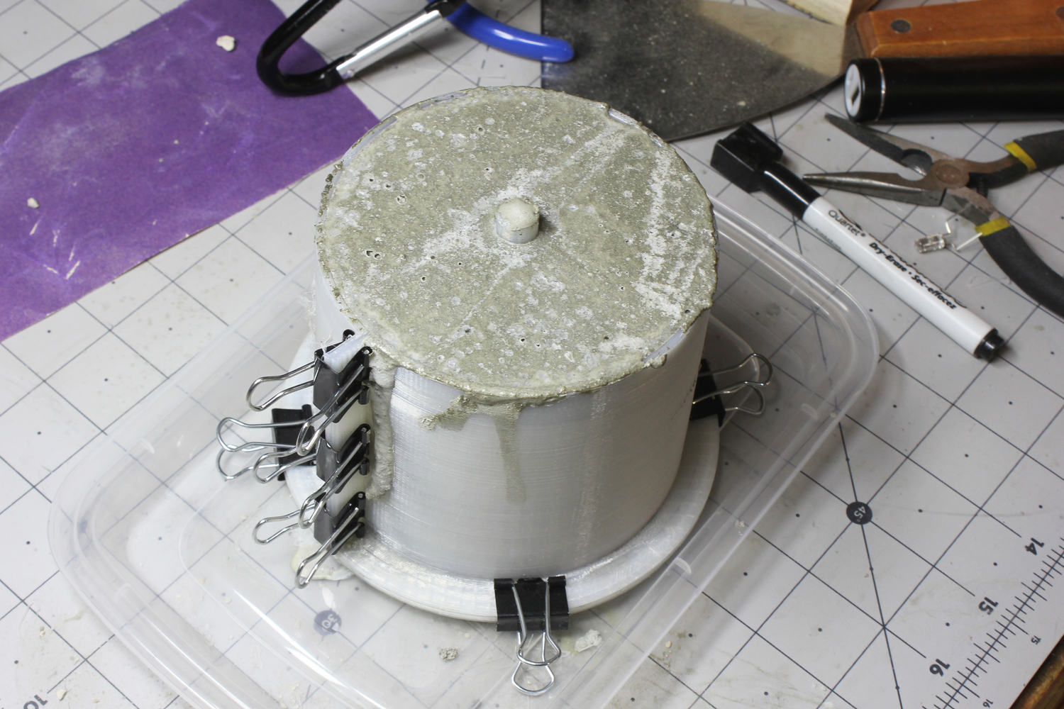 Make your own concrete flower pots