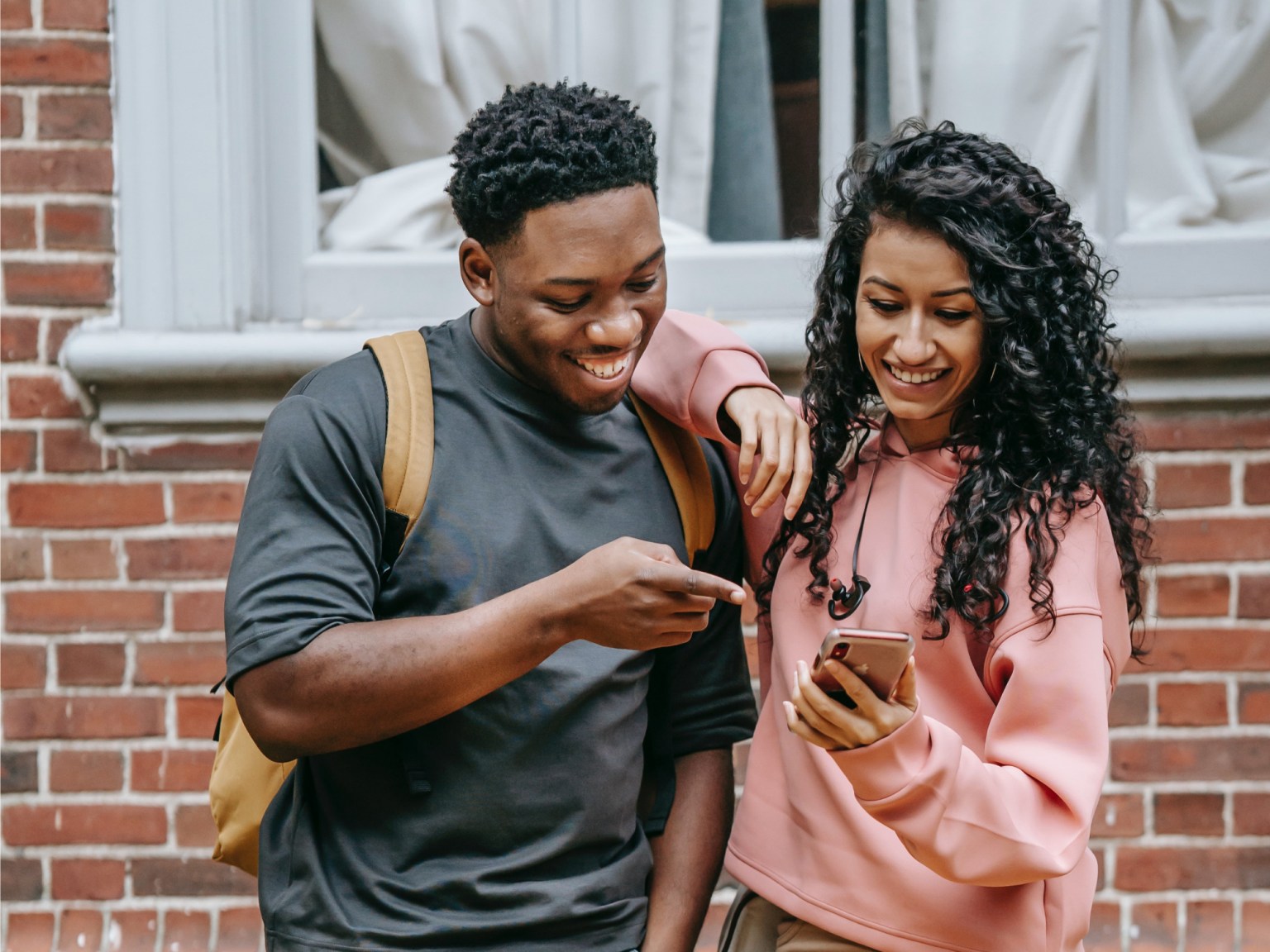 How to easily share anything from your phone