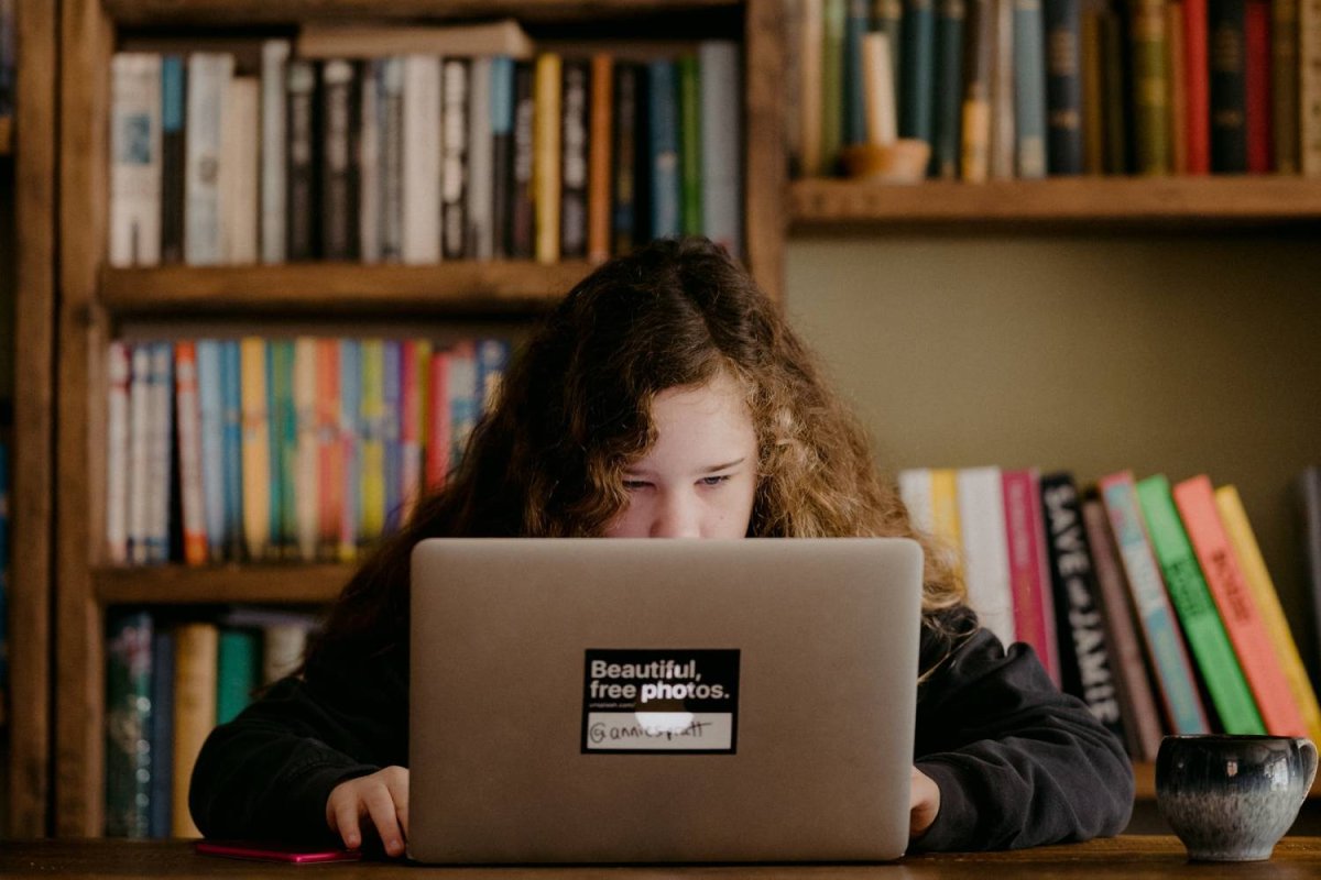 Thirteen free online resources to educate and entertain your kids