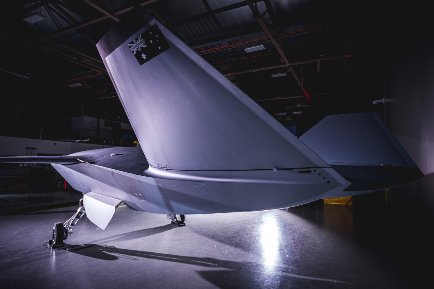 Boeing’s new autonomous fighter jet has a pop-off, swappable nose