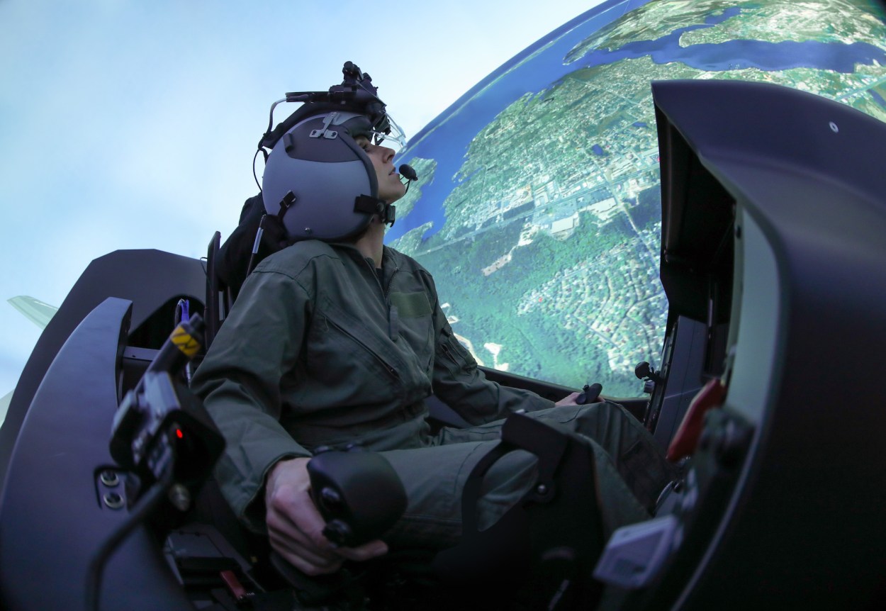 The US’s flagship fighter jet simulator is now multiplayer