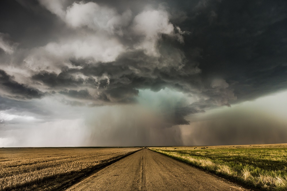 This photographer chases the Midwest’s most dramatic storms. Here are ...