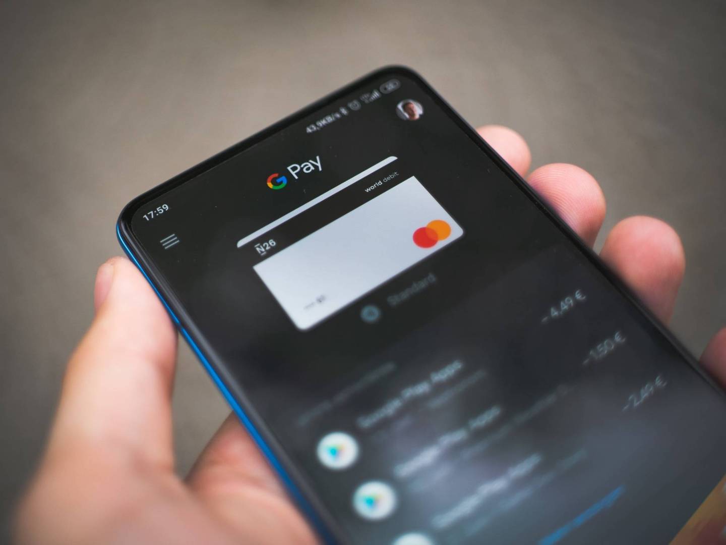 How to pay for stuff with your phone | Popular Science