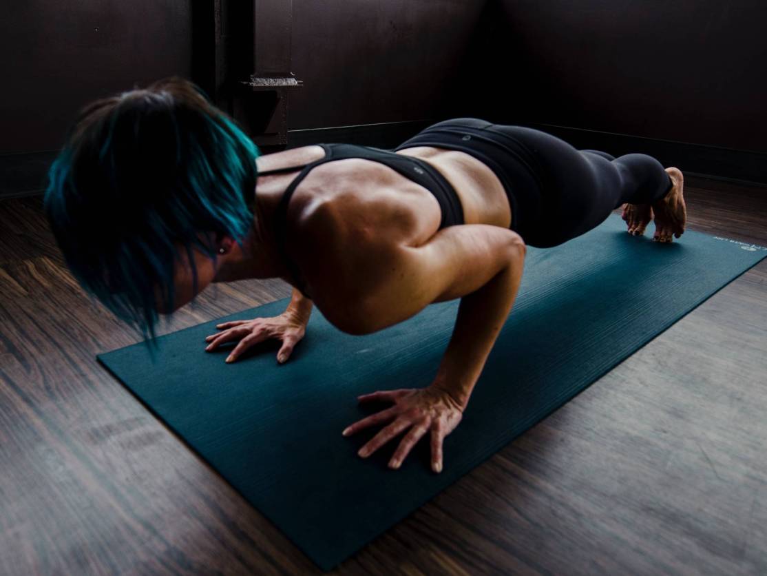 Here’s why gym clothes smell so rank—and how to freshen them up