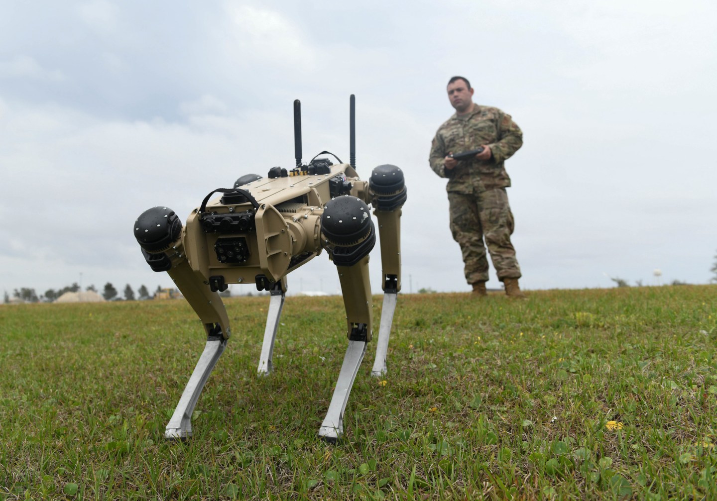The Air Force is testing out robots as guard dogs | Popular Science