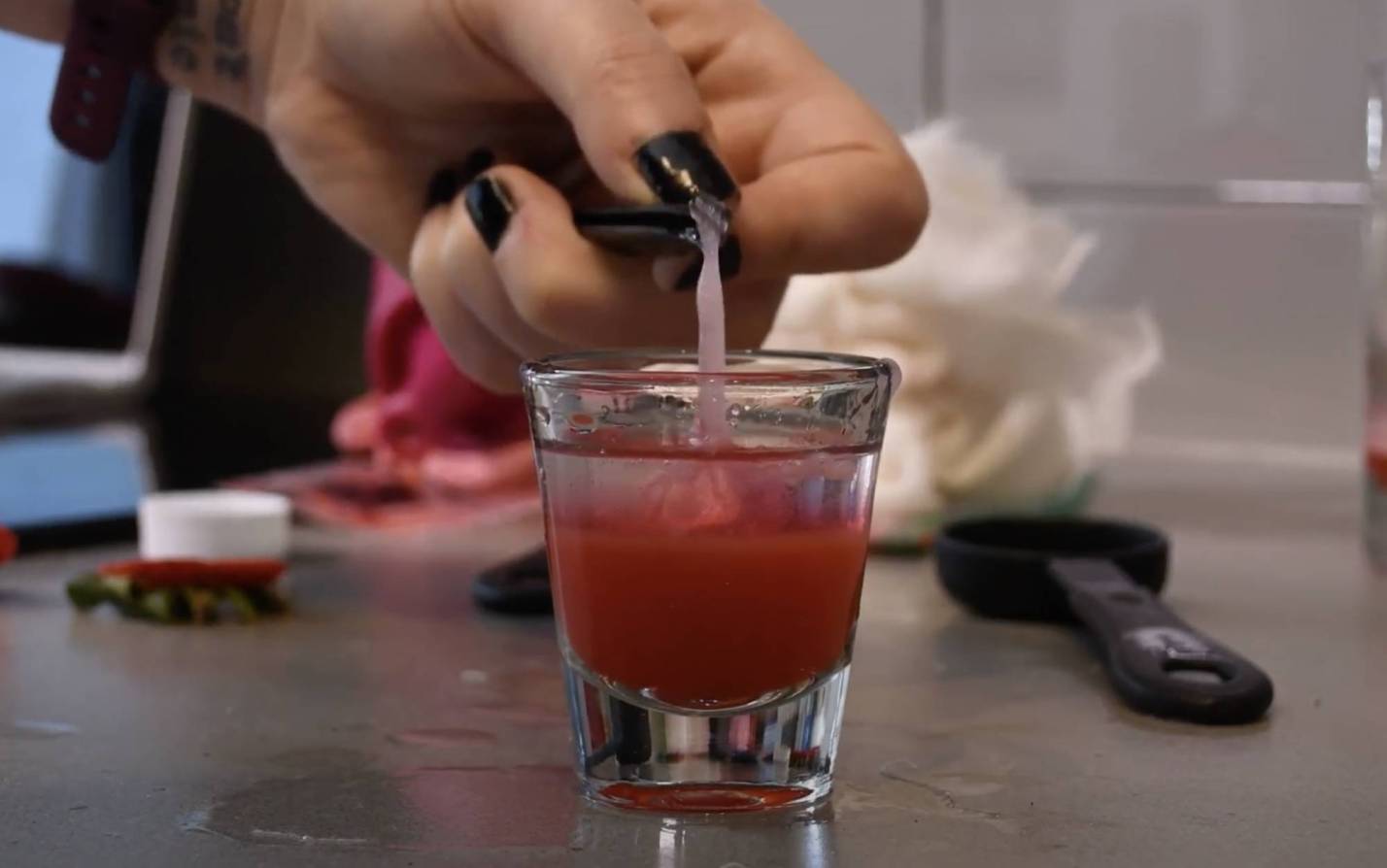 How to extract DNA from strawberries | Popular Science