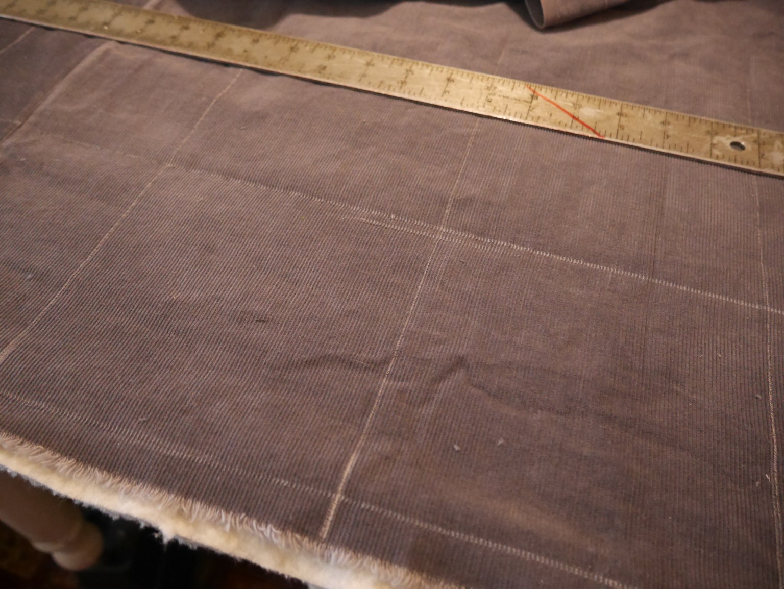Boost your sleep with your own custom weighted blanket | Popular Science