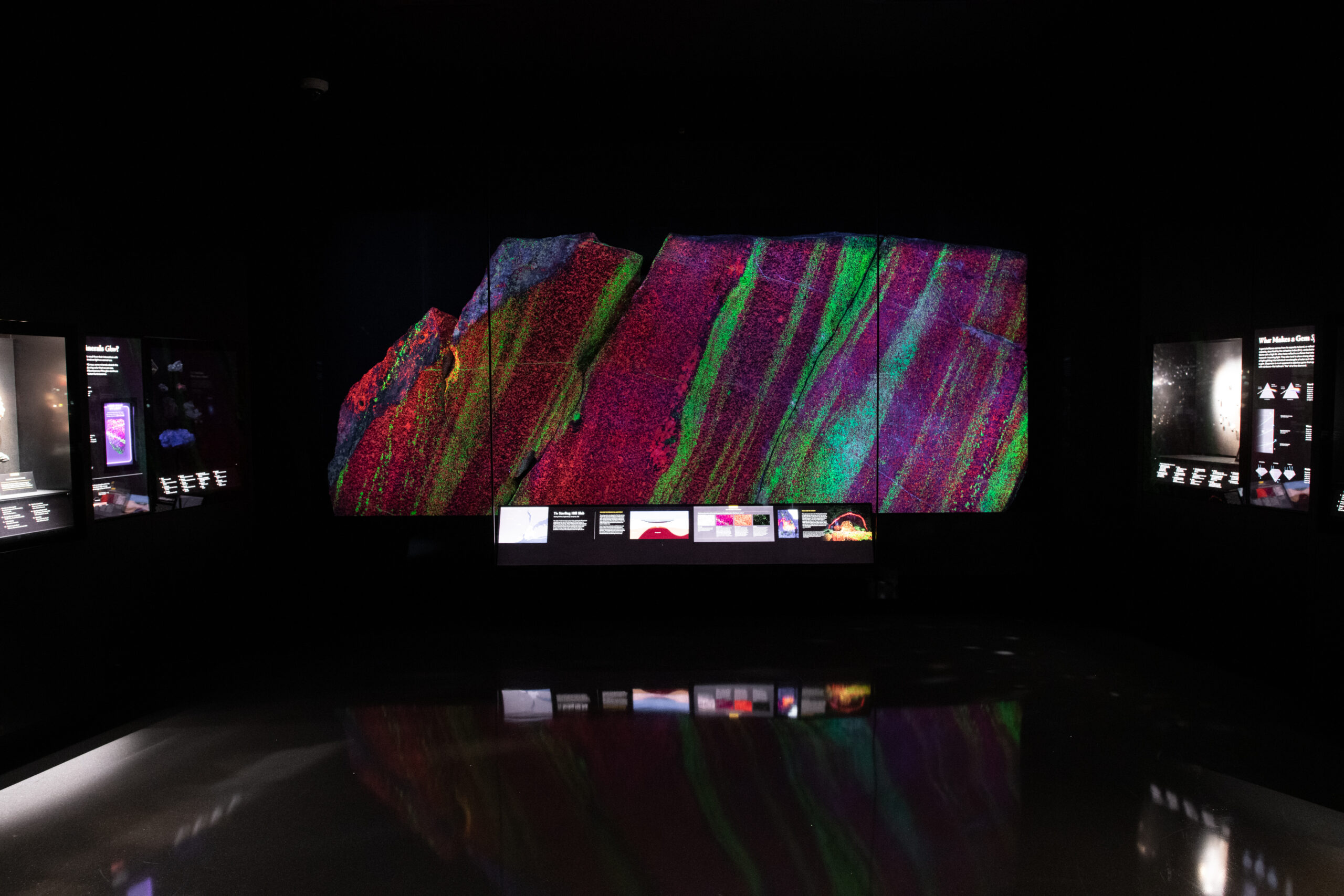 How minerals and rocks reflect rainbows, glow in the dark, and ...