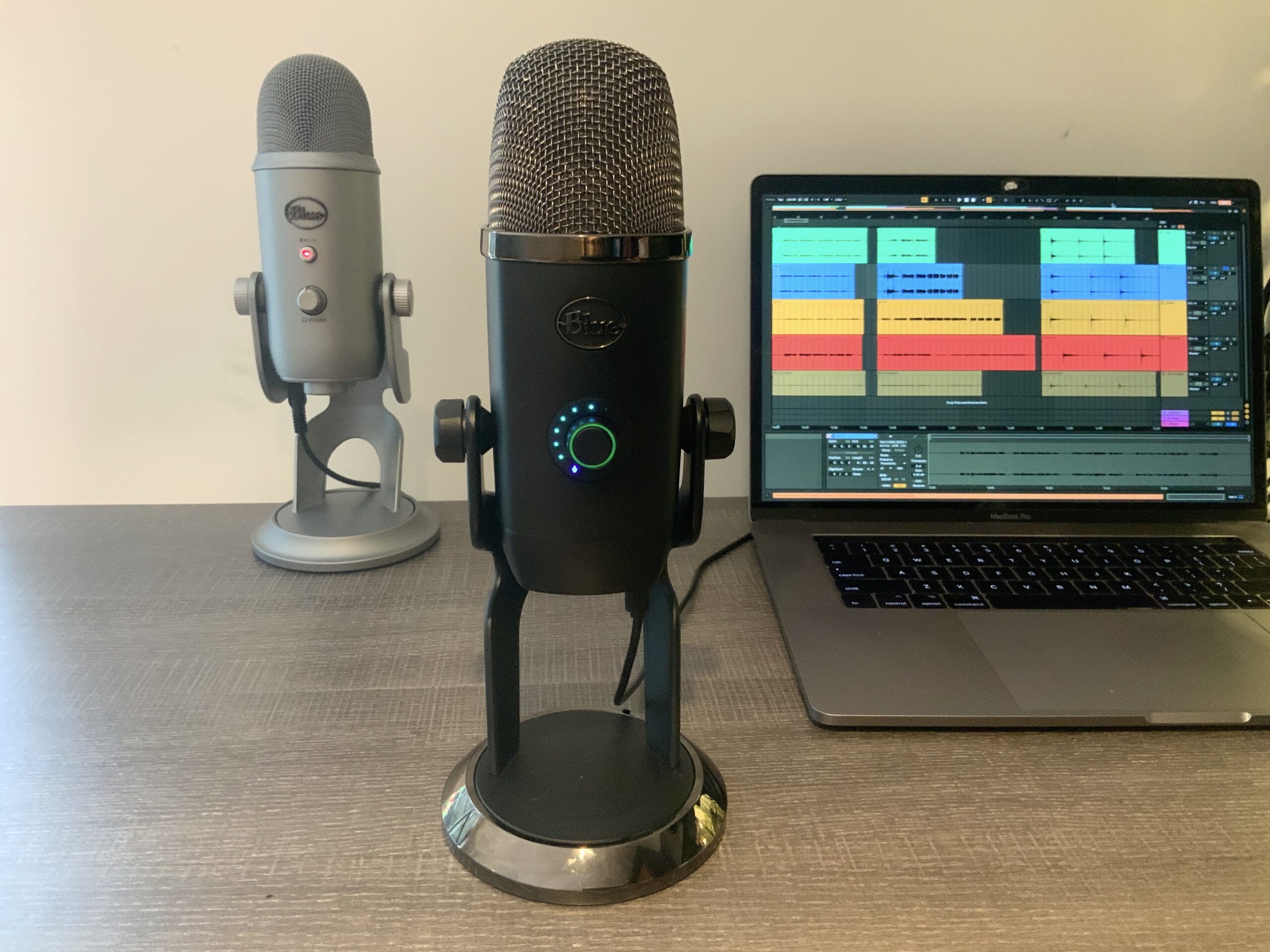 Blue Yeti vs. Yeti X microphone: What's the difference? | Popular Science