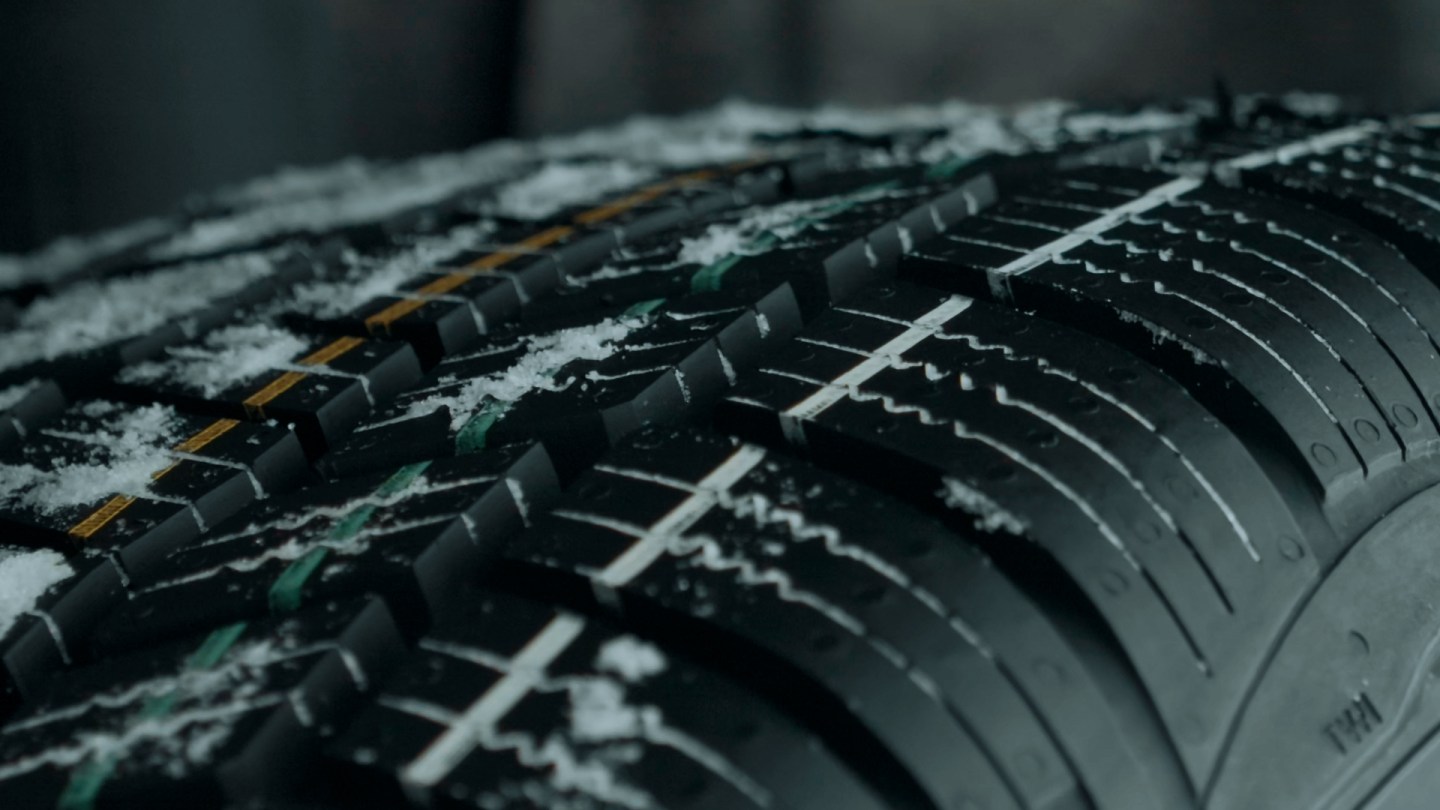 What is an all-weather tire? The General Tire AltiMAX 365 AW, explained ...