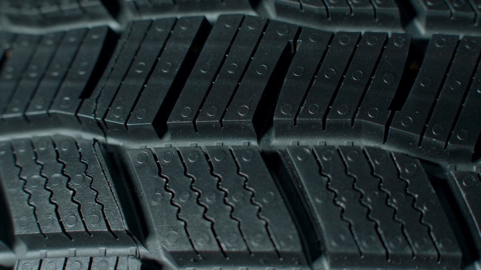 What is an all-weather tire? The General Tire AltiMAX 365 AW, explained ...