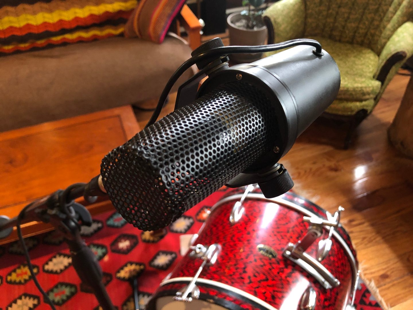 Shure SM7B microphone review: A great studio upgrade | Popular Science