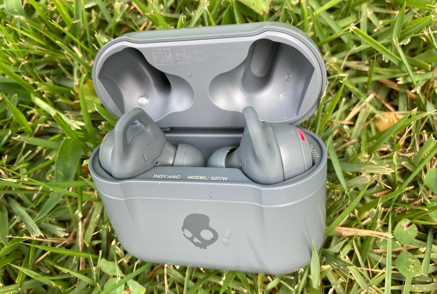 Skullcandy Indy ANC review: One-pair-fits-all earbuds | Popular Science
