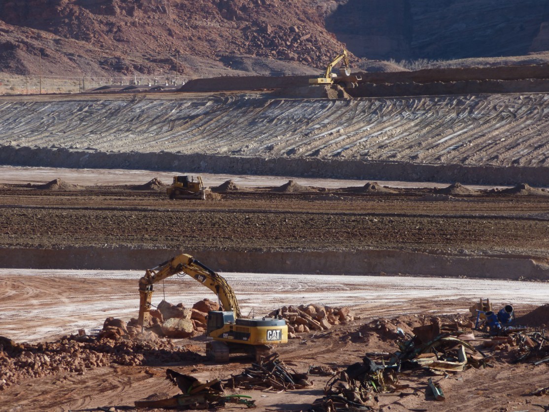 Can Moab, Utah, finally recover from its radioactive legacy? | Popular ...