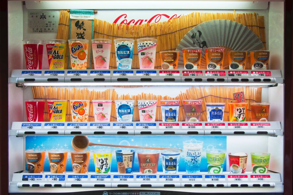 Grocers and restaurants embrace vending machines | Popular Science