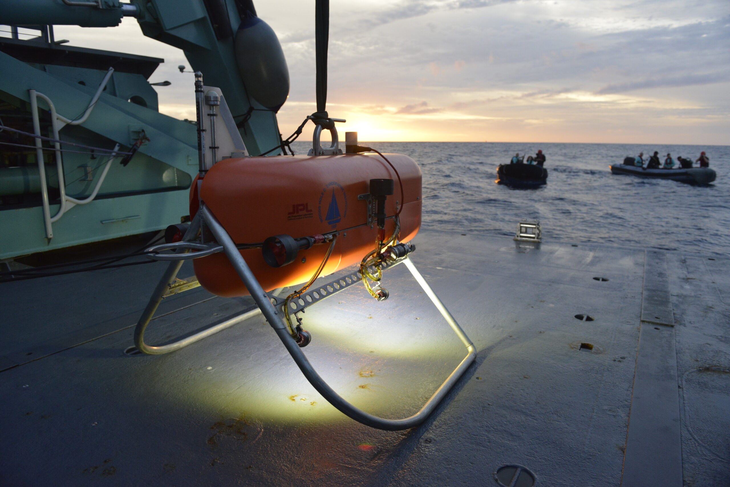 Orpheus will explore the ocean's deepest alien depths | Popular Science