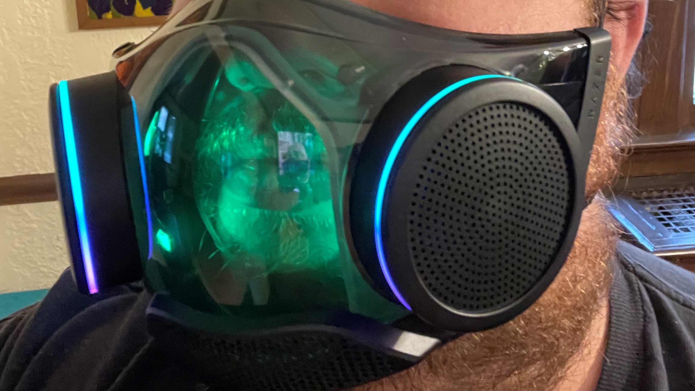 Razer Zephyr Review: A mask out of time | Popular Science