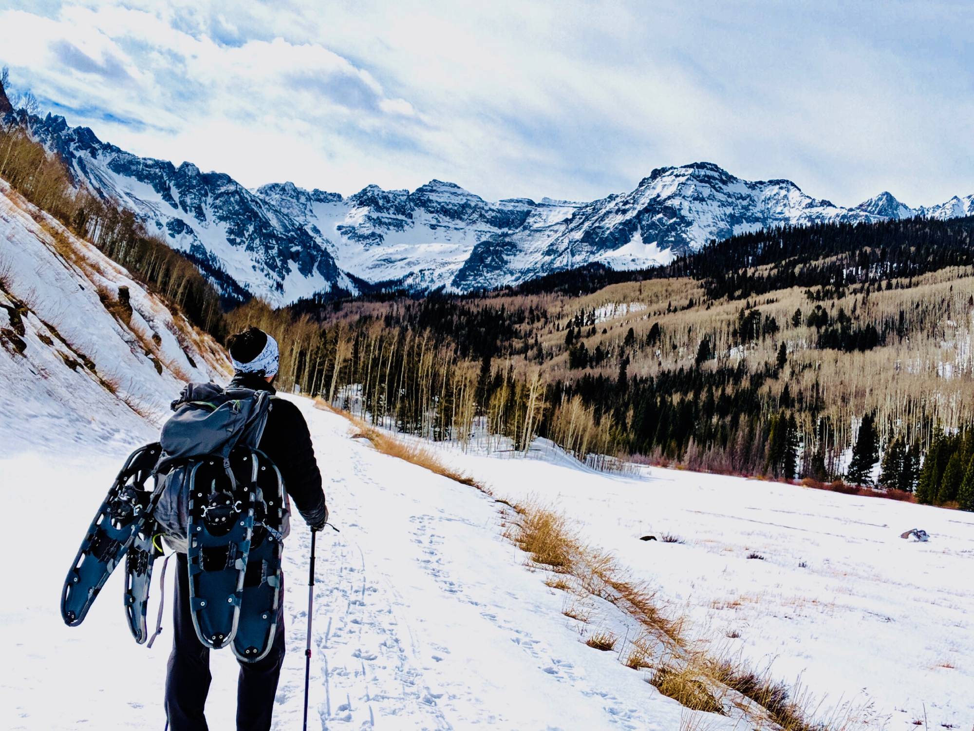 Go on a magical winter hike without hating every step | Popular Science