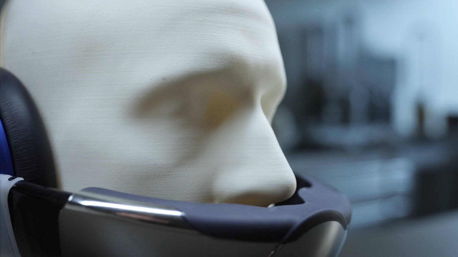 We tried Dyson's new air purifying headphones | Popular Science