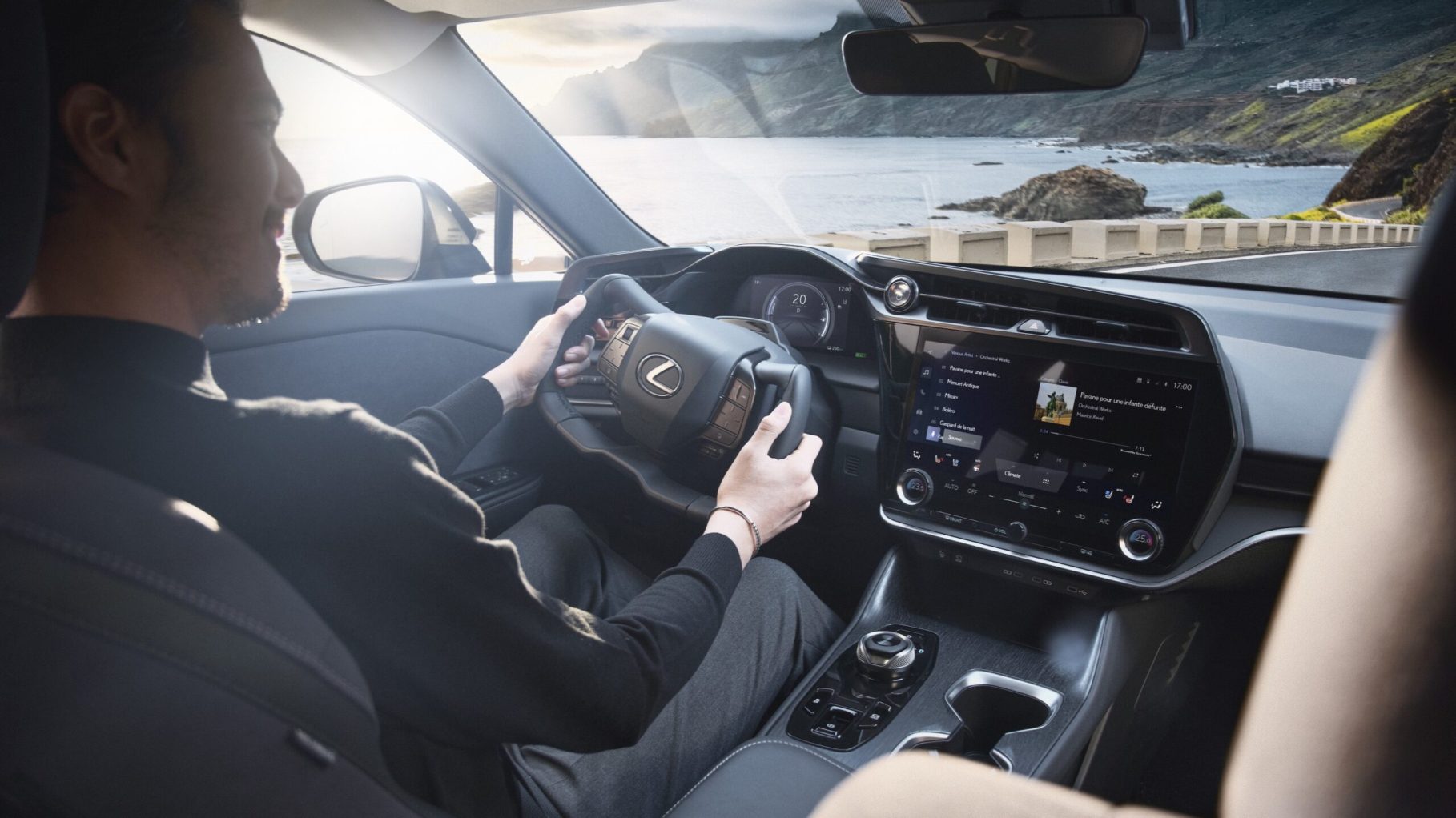 Can Lexus make its new steering yoke easy to use? | Popular Science